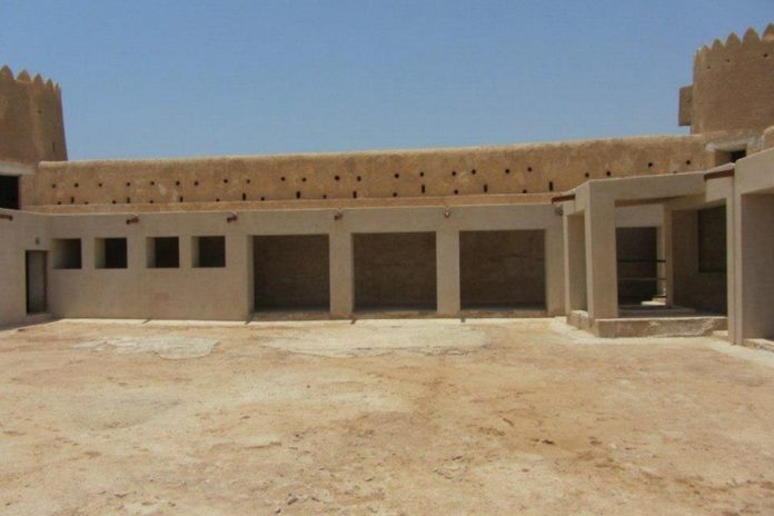 Book Tickets: 5-Hour Guided Tour Of North Qatar · Qatar OFW